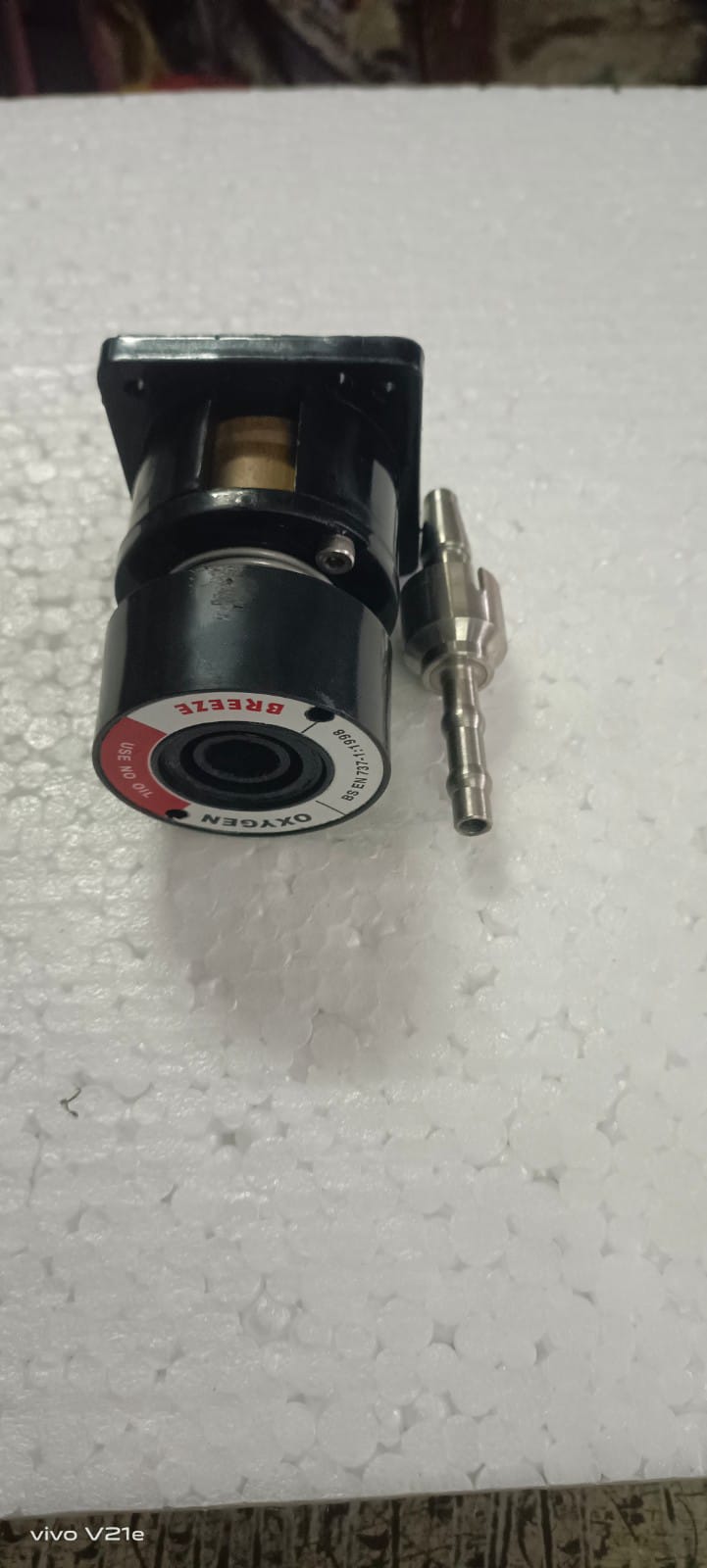 Gas Outlet Medical, Air Oxygen ,Back Connection w/S.S Probe - Breeze tools